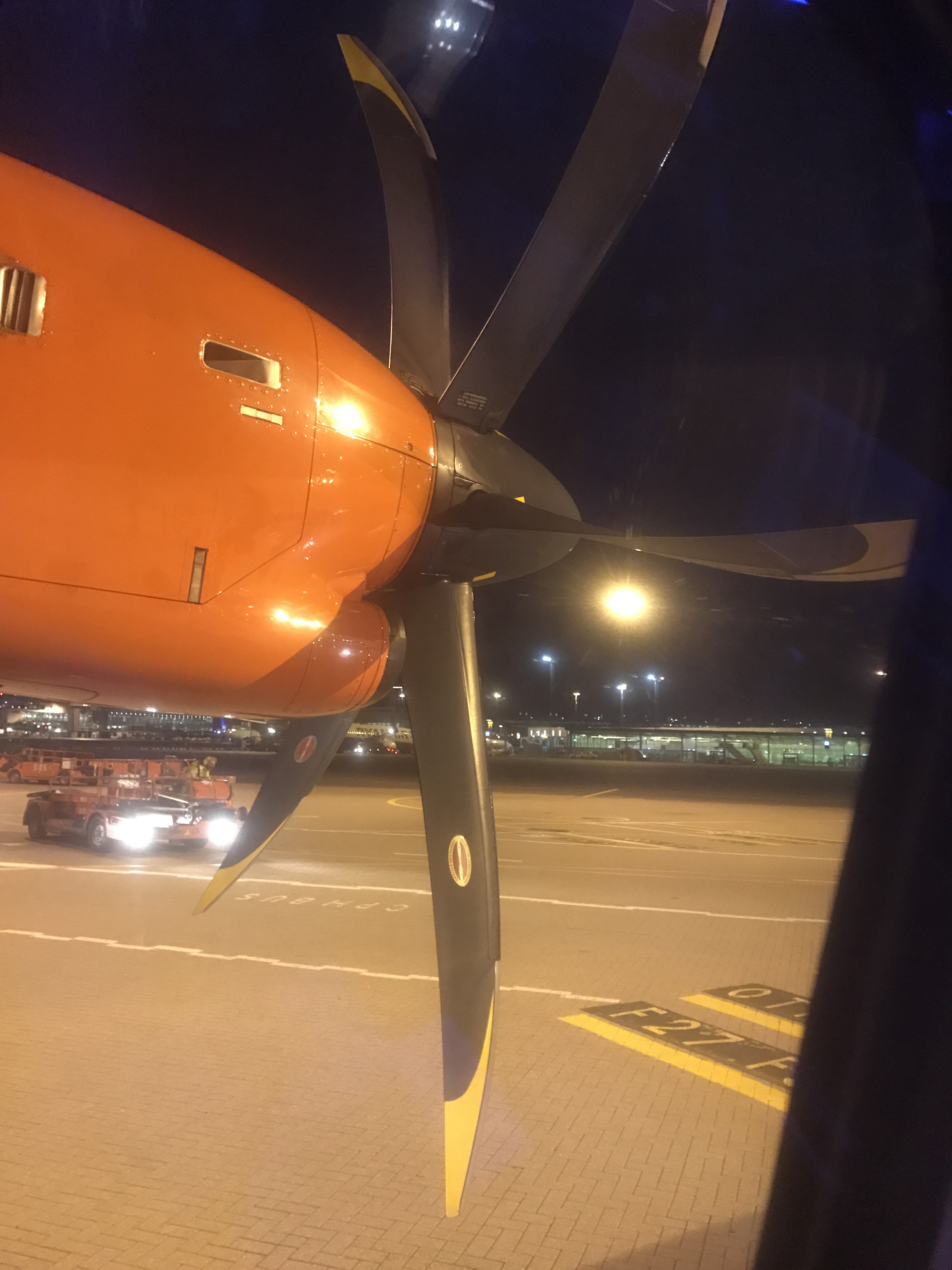 Asymmetric propeller blades - Adventures in Oceanography and Teaching