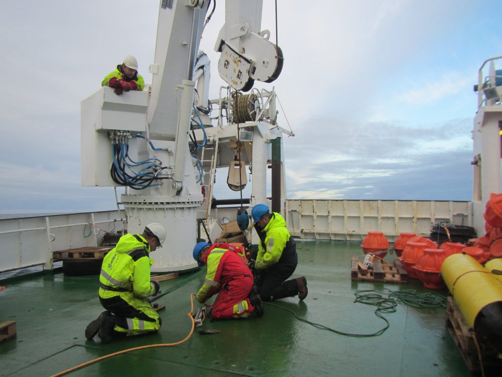 Deploying an oceanographic mooring - Adventures in Oceanography and ...