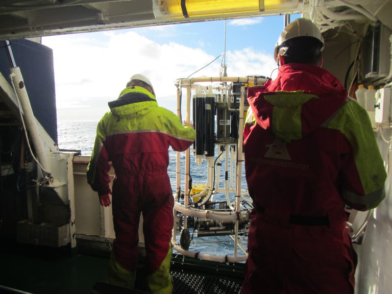 Measuring the concentration of dissolved oxygen in sea water – Part 1 ...