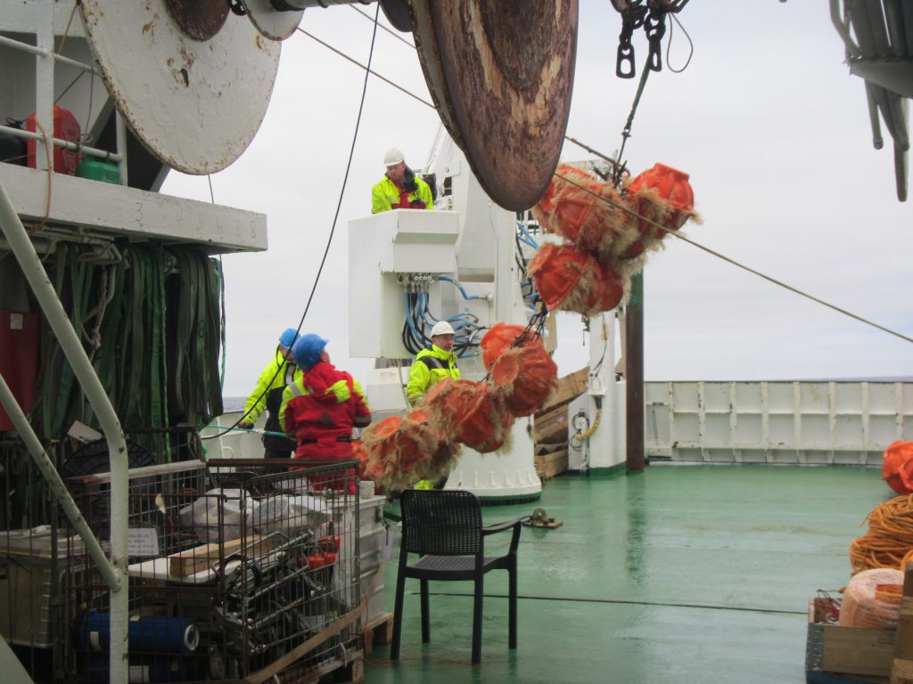Recovering an oceanographic mooring - Adventures in Oceanography and ...