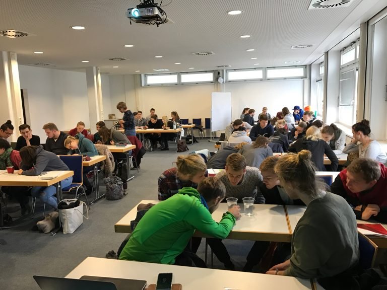 Melting ice cubes experiment — observing the finer details - Adventures ...