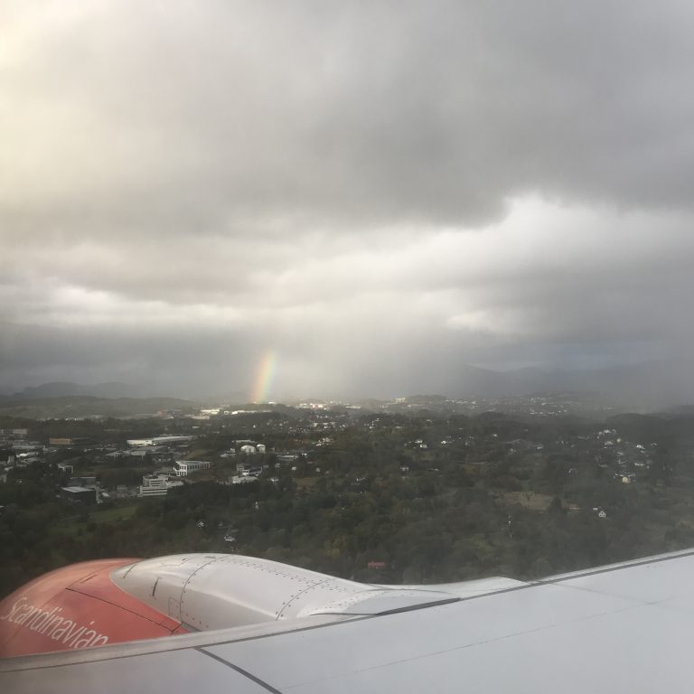 Rainbows in regnbyen Bergen - Adventures in Oceanography and Teaching