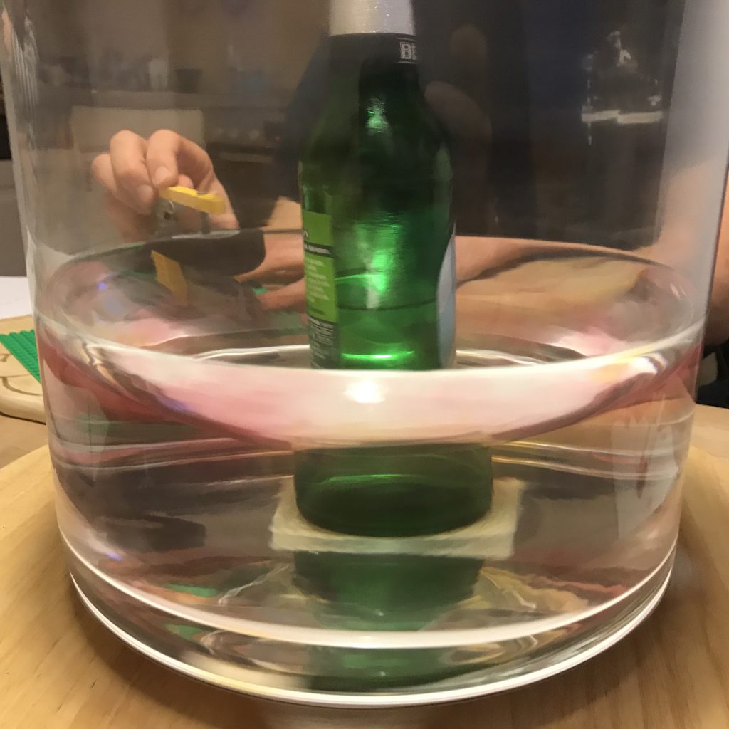 My first attempt at building a rotating table for kitchen oceanography ...