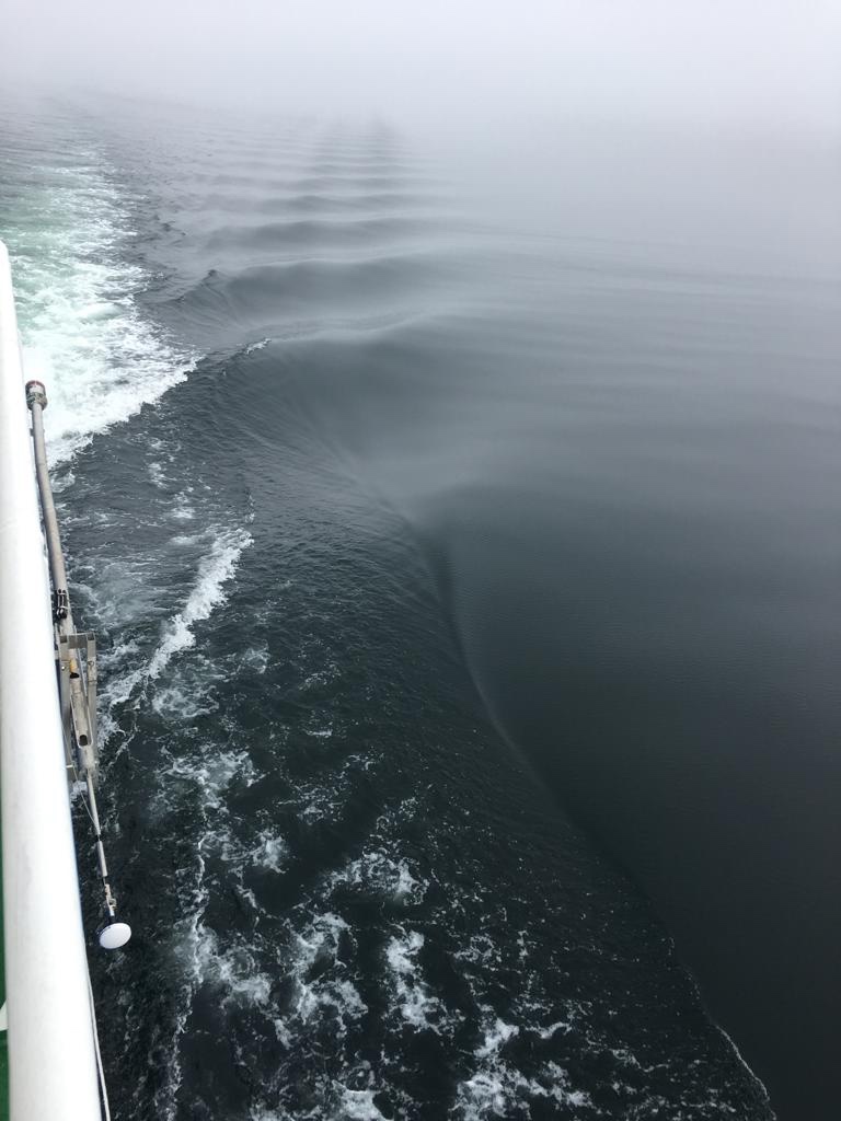 ship-generated waves Archives - Adventures in Oceanography and Teaching