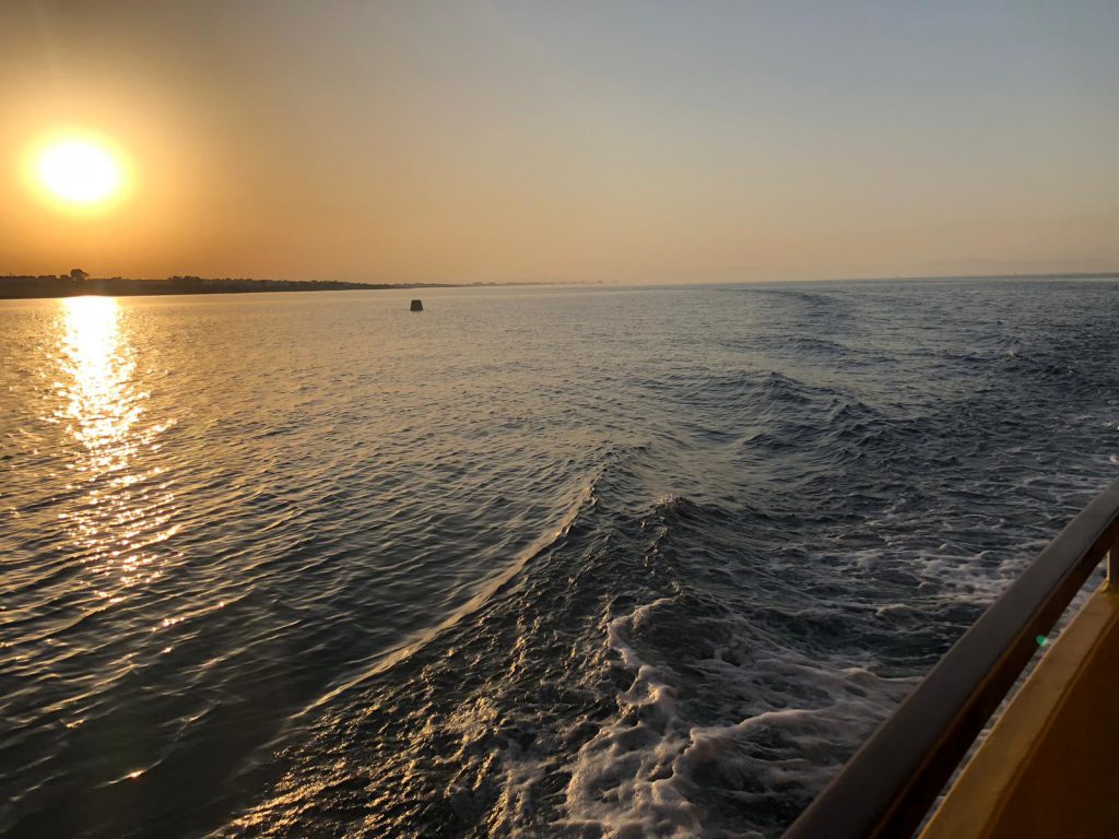 bow wave Archives - Adventures in Oceanography and Teaching