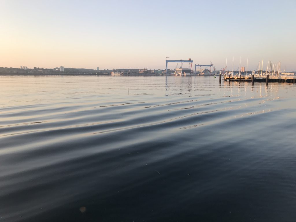 ship's wake Archives - Adventures in Oceanography and Teaching