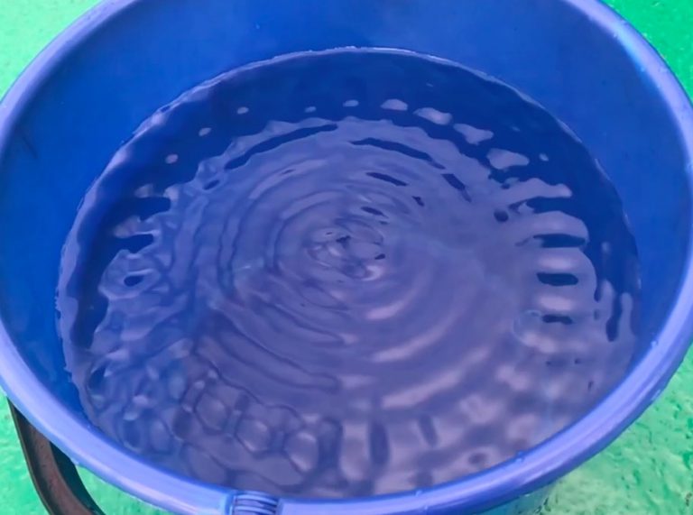 Wave watching in a bucket - Adventures in Oceanography and Teaching