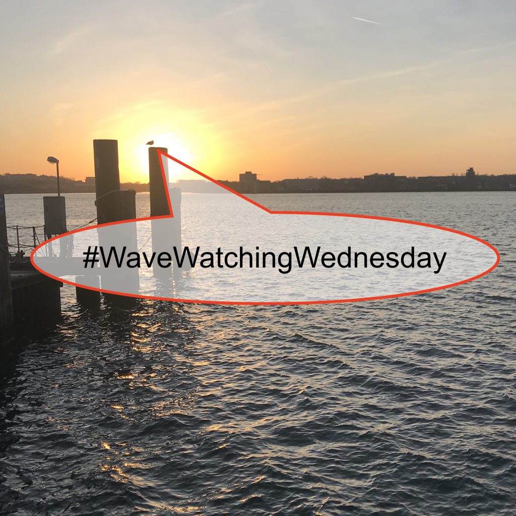 #WaveWatchingWednesday - Adventures in Oceanography and Teaching