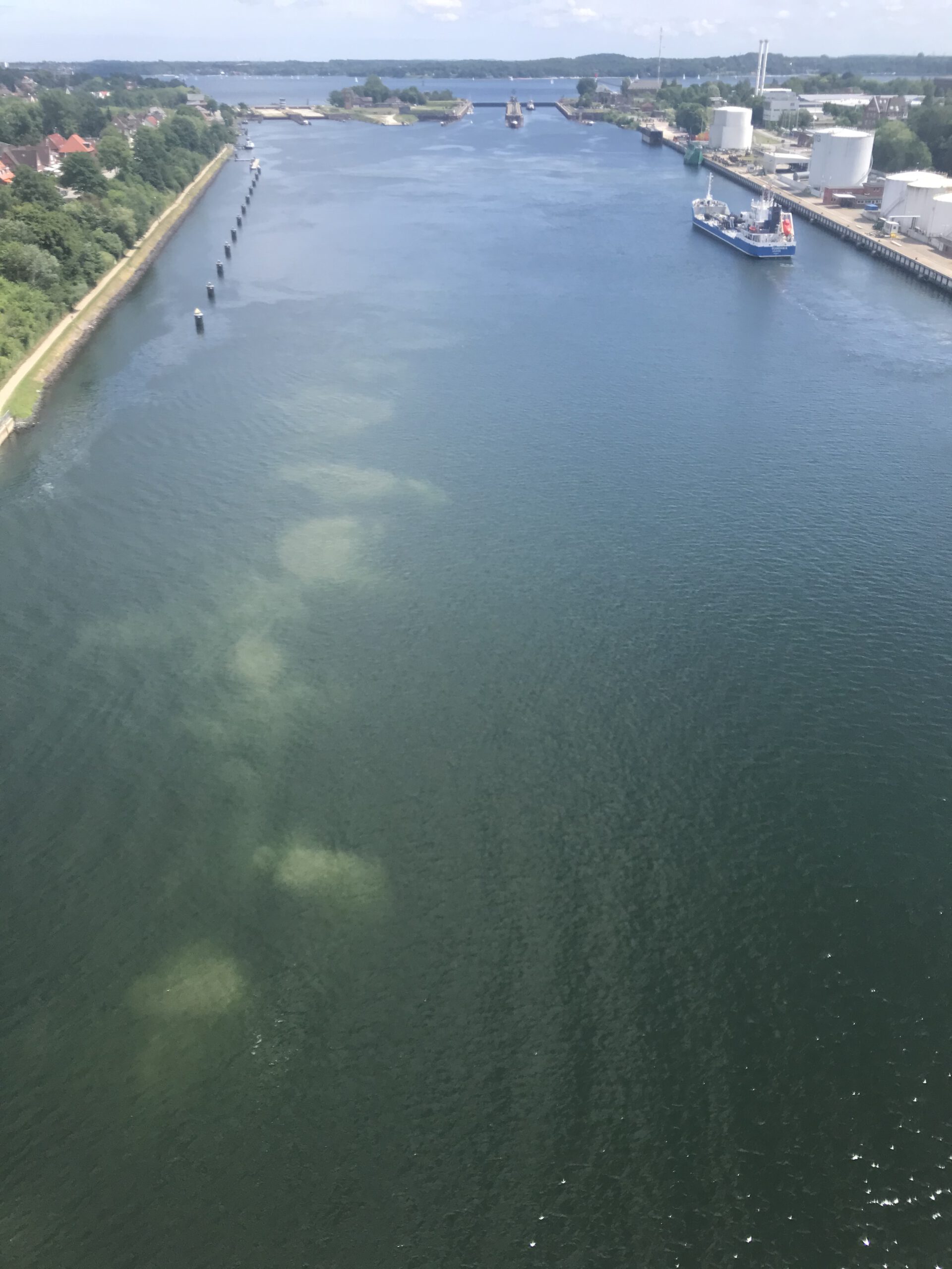 #WaveWatchingWednesday - Adventures in Oceanography and Teaching