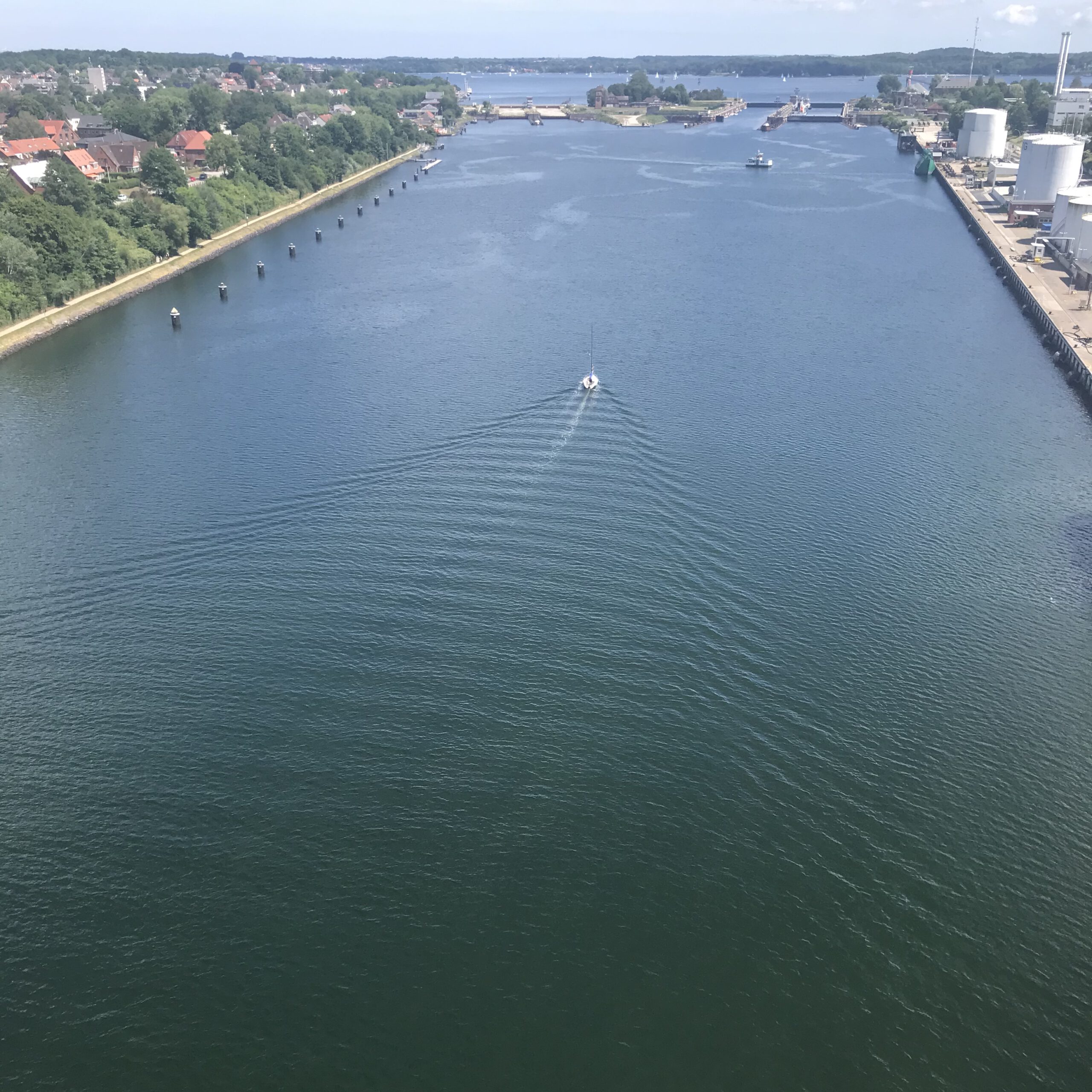 #WaveWatchingWednesday - Adventures in Oceanography and Teaching