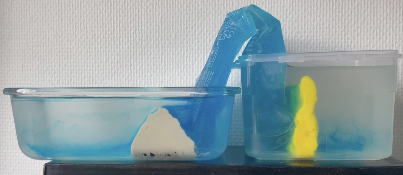 Denmark Strait overflow in a tank experiment - Adventures in ...