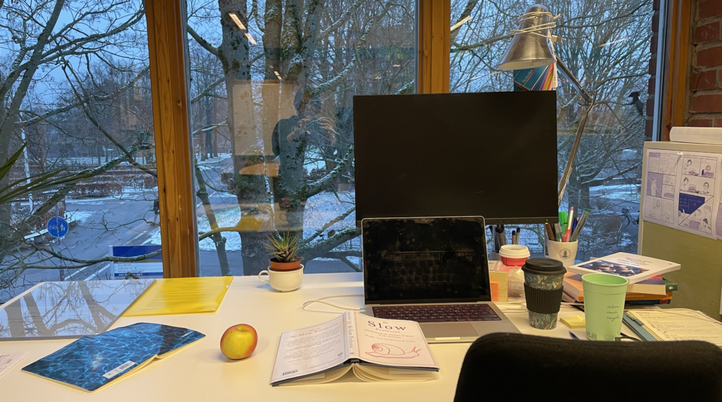 "The slow professor - Challenging the Culture of Speed in the Academy ...